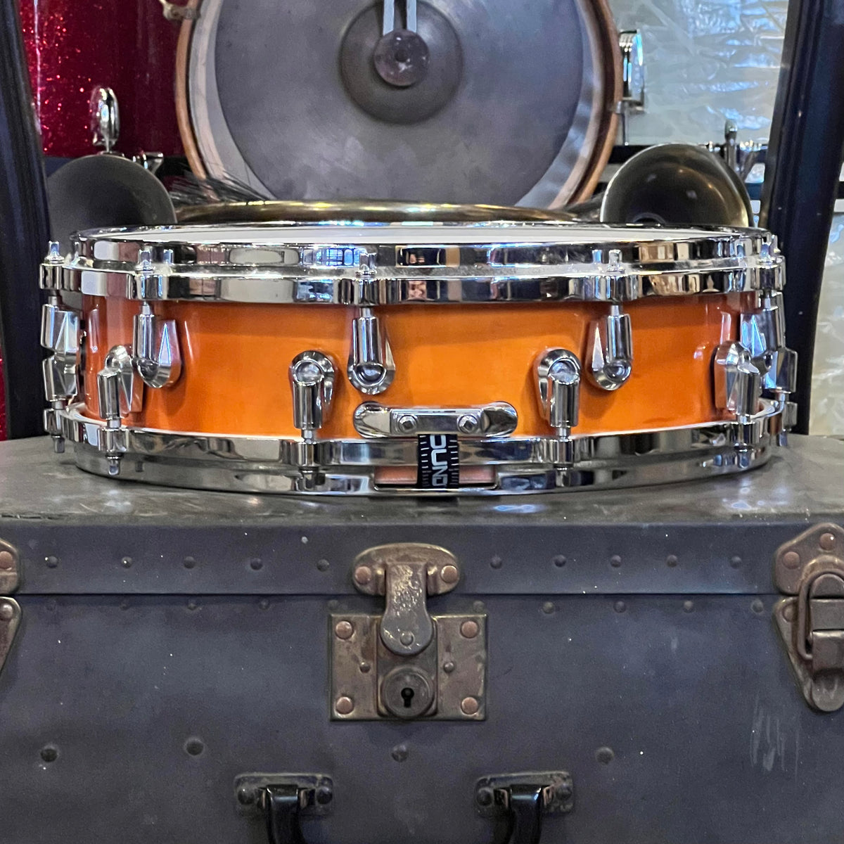 USED Yamaha 4x14 Maple Custom Absolute Nouveau Lug Snare Drum in Honey ...