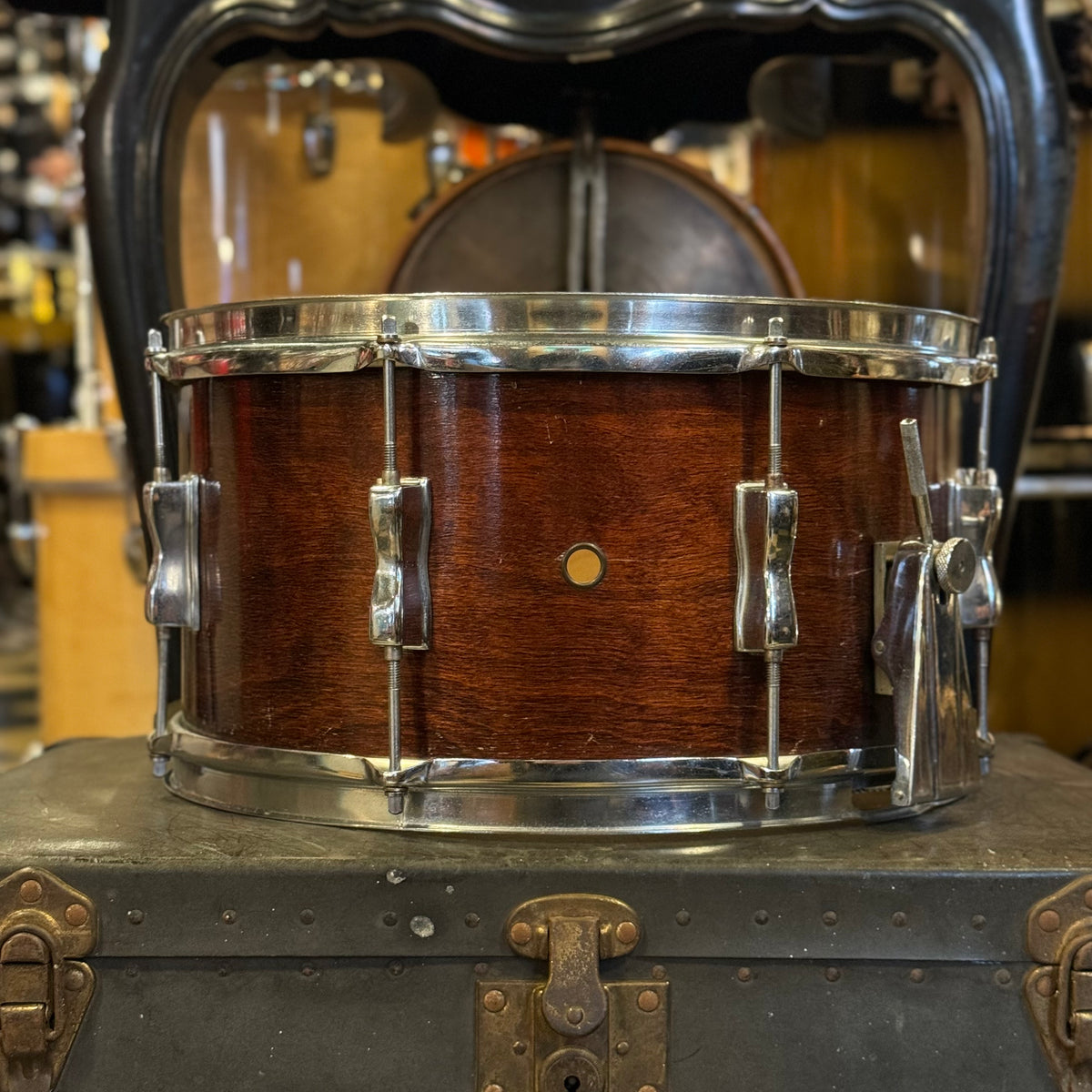 VINTAGE 1970's MIJ 6.5x14 Snare Drum in Mahogany Stain – Badges Drum Shop