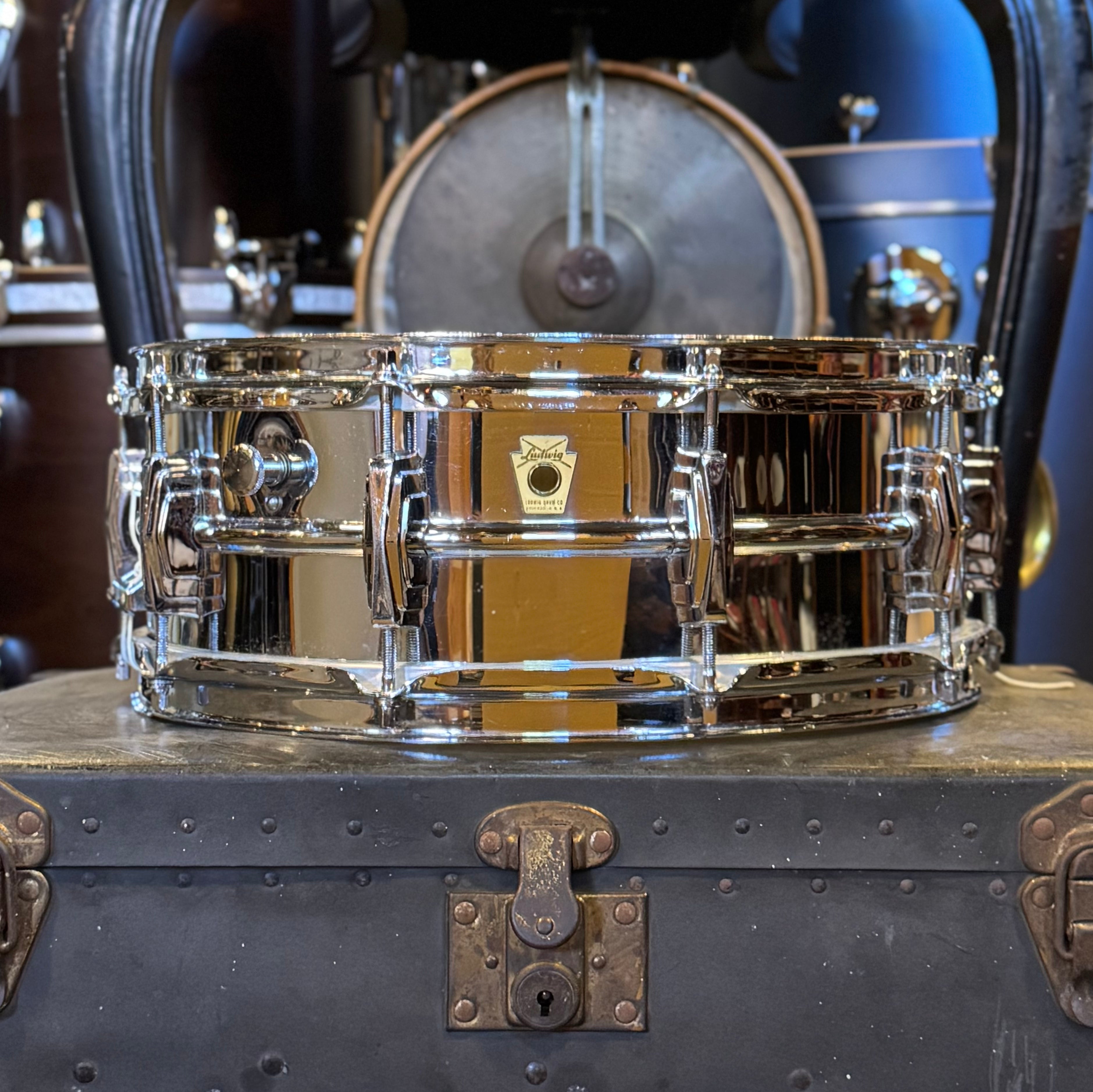 VINTAGE Early 60's Ludwig 5x14 Pre-Serial Chrome over Brass Snare Drum ...