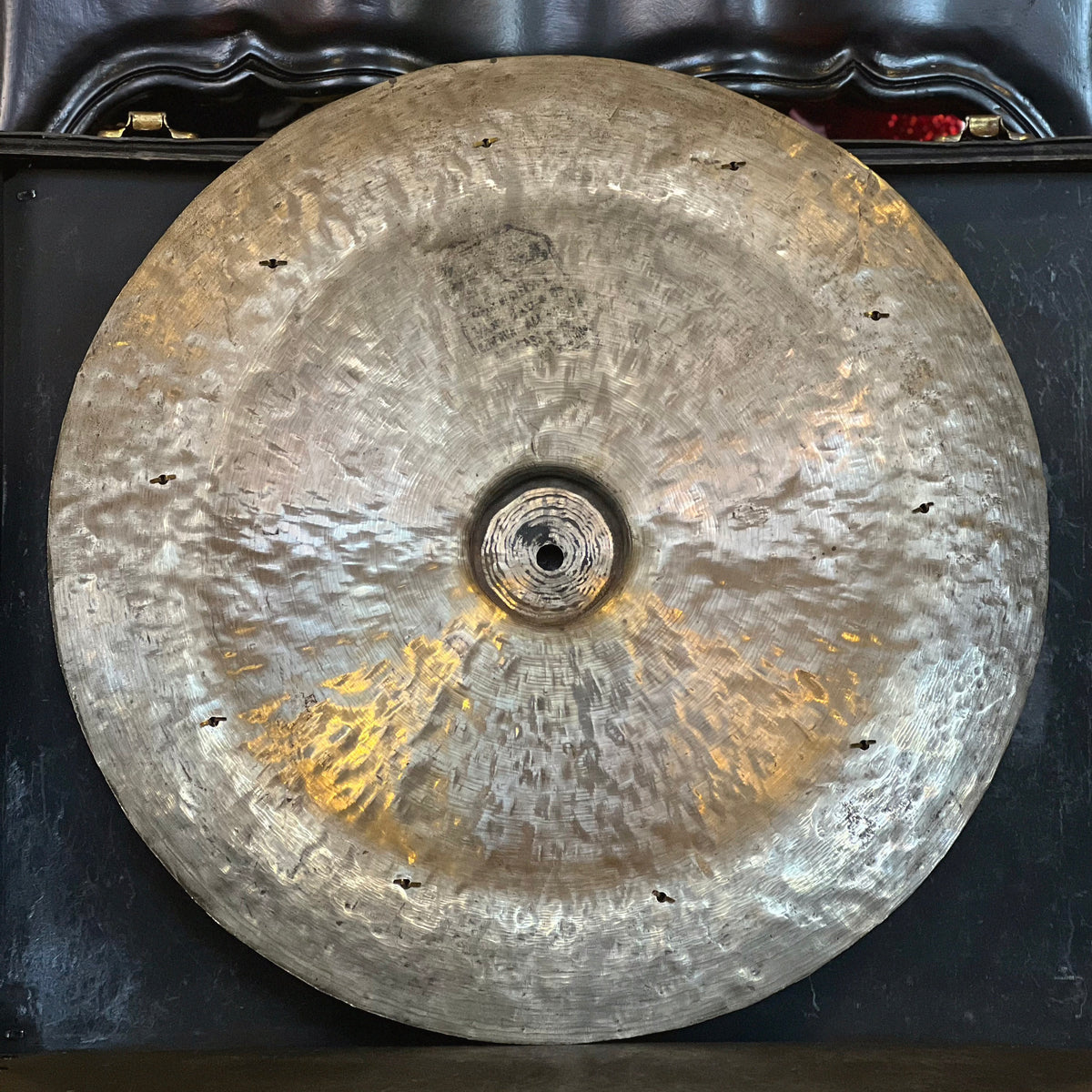 VINTAGE 1920's Trap Set Era 18" Chinese Cymbal w/ Rivets - 1502g ...