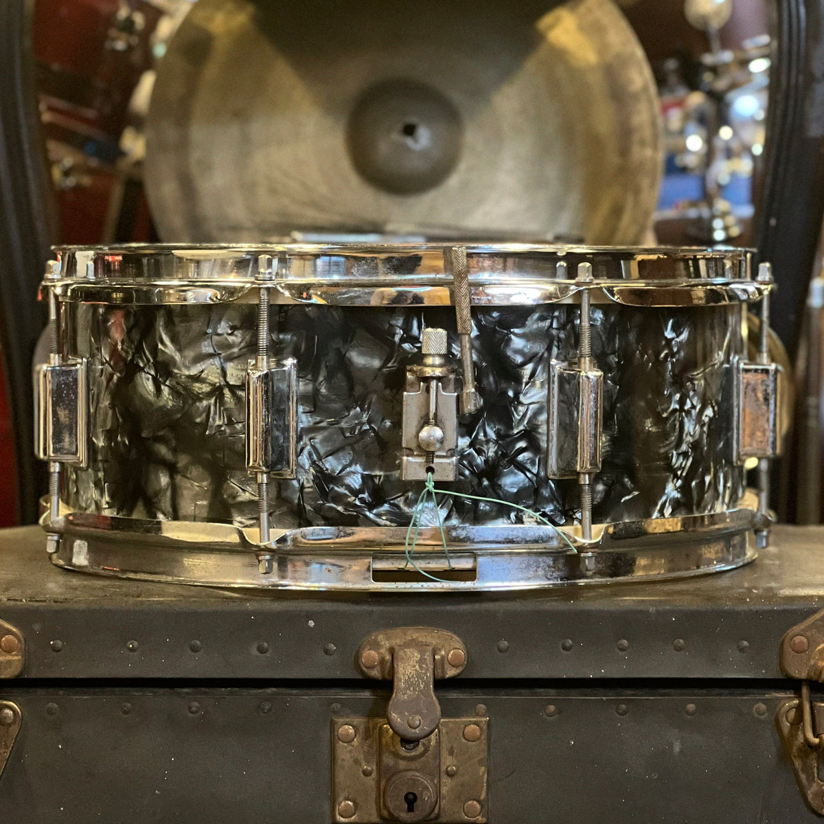 VINTAGE 1960's Kent 5x14 Snare Drum in Black Diamond Pearl – Badges ...